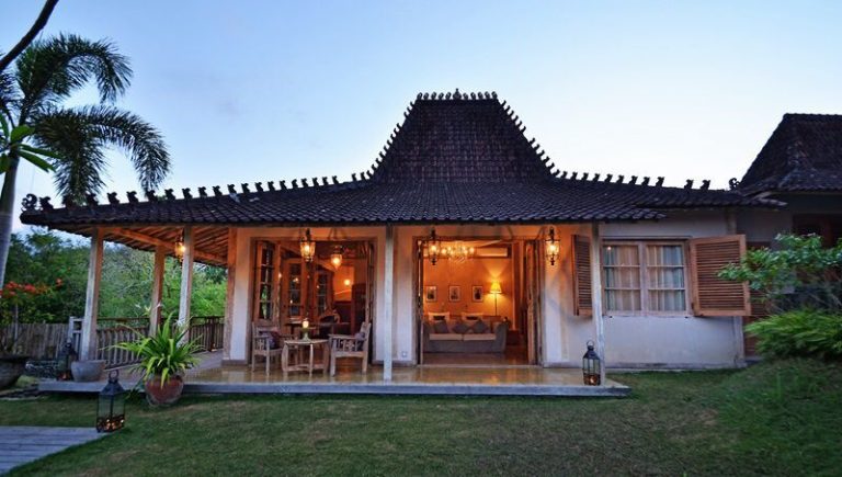 10 Rumah Jawa Modern Perpaduan Kearifan Lokal & Desain Masa Kini