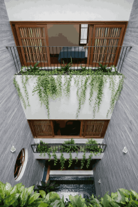 11 Void Rumah Bikin Ruangan Anti Pengap & Terang